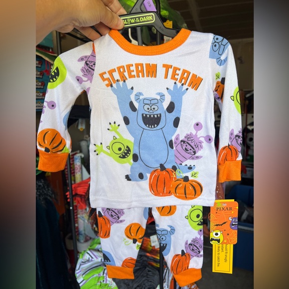 Disney | Pajamas | Kids Monsters Inc Halloween Pajamas Size 3t Glow In ...